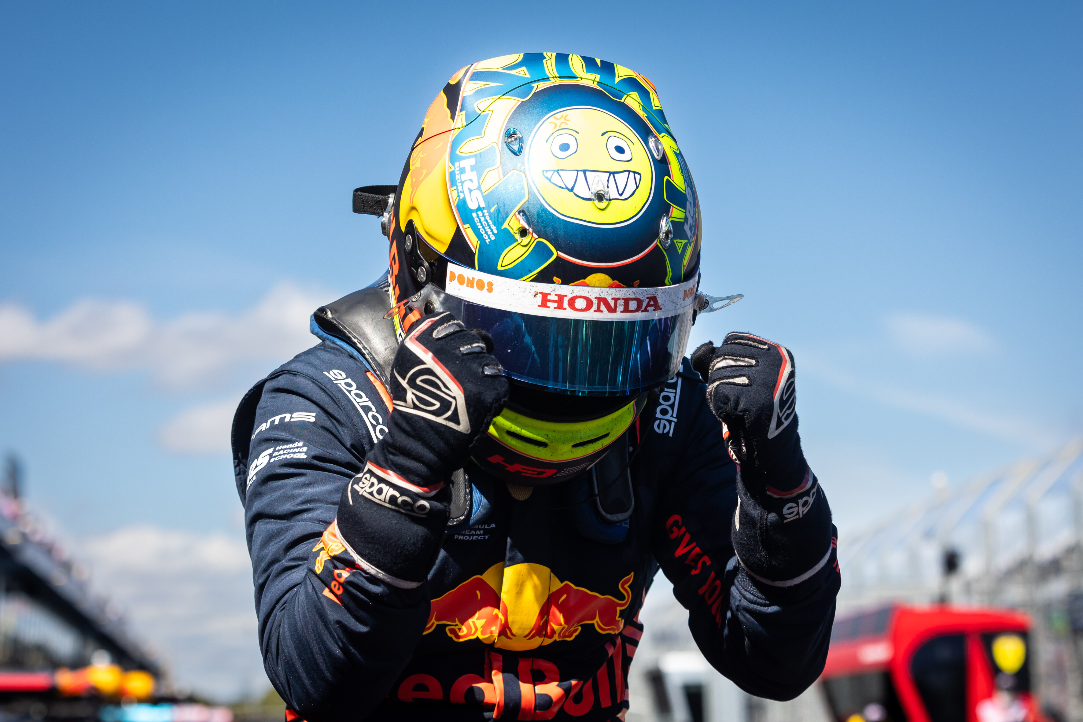 岩佐歩夢 オフィシャルサイト Iwasa Ayumu Official Site